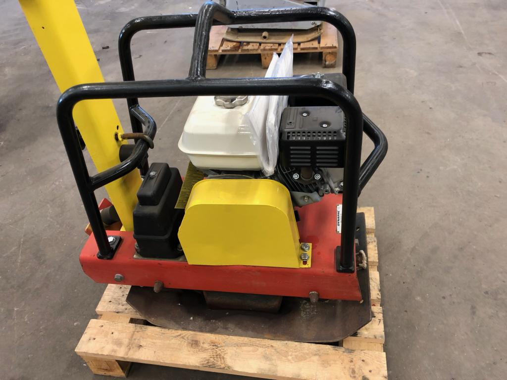 PADDA DYNAPAC - DYNAPAC LG160 | Blinto auktioner