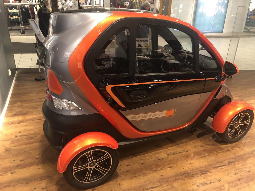 Mopedbil - Mopedbil Quick 3000 | Blinto auktioner