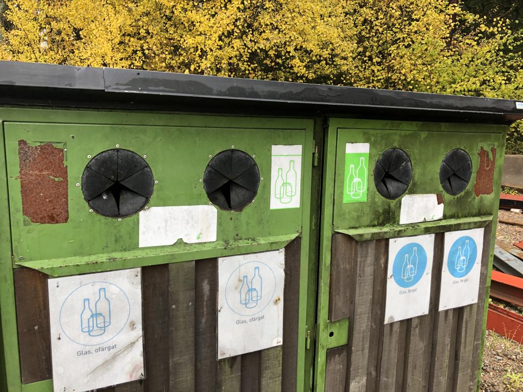 Sopsortering - Glasåtervinning Tidningsåtervinning | Blinto auktioner