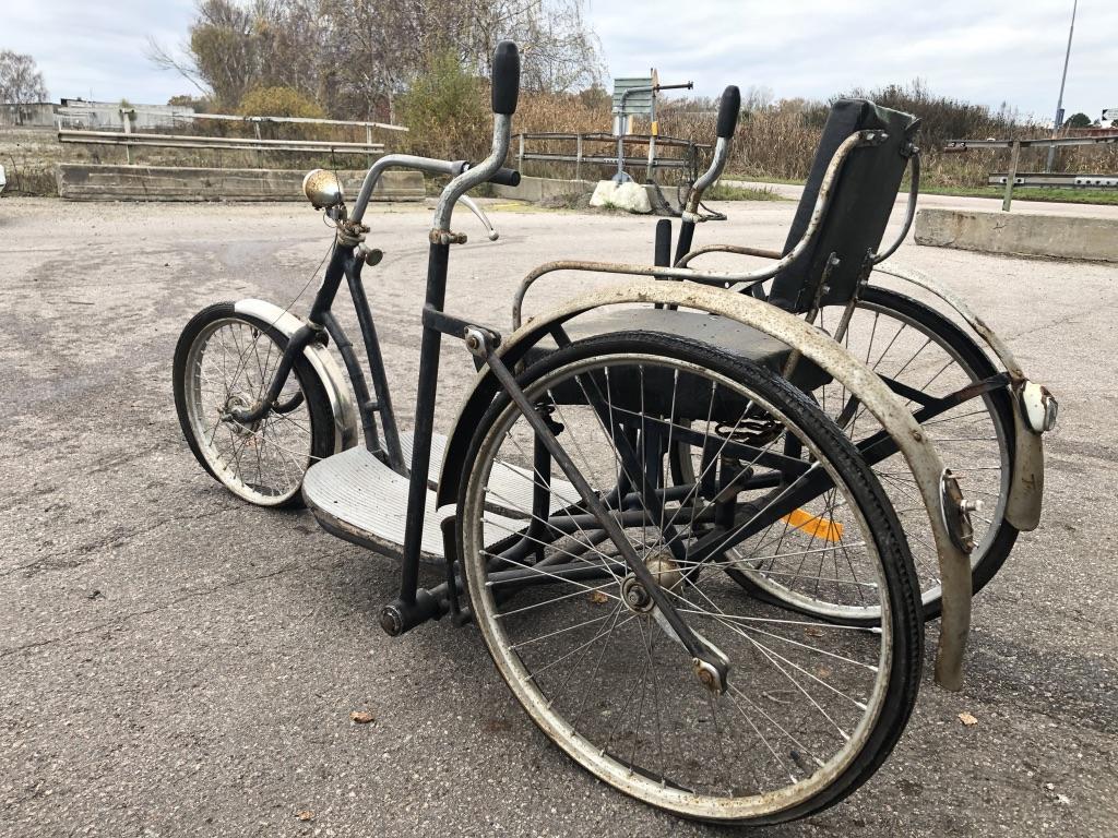 Cykel - Triumph unik trehjulig cykel / rep.objekt | Blinto auktioner