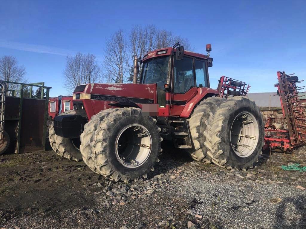 Traktor Magnum 7140 - Traktor Magnum 7140 | Blinto auktioner