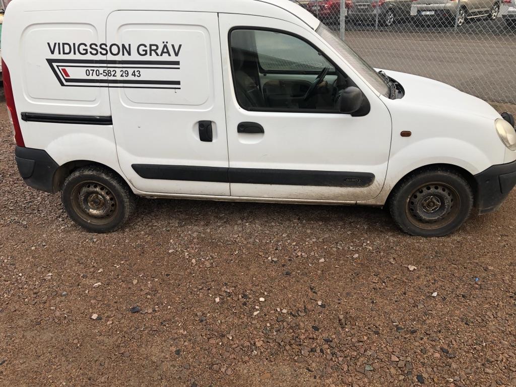 Nissan Kubistar - Nissan Kubistar | Blinto auktioner