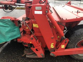 Slåtterkross - Kverneland Taarup 4032 | Blinto auktioner