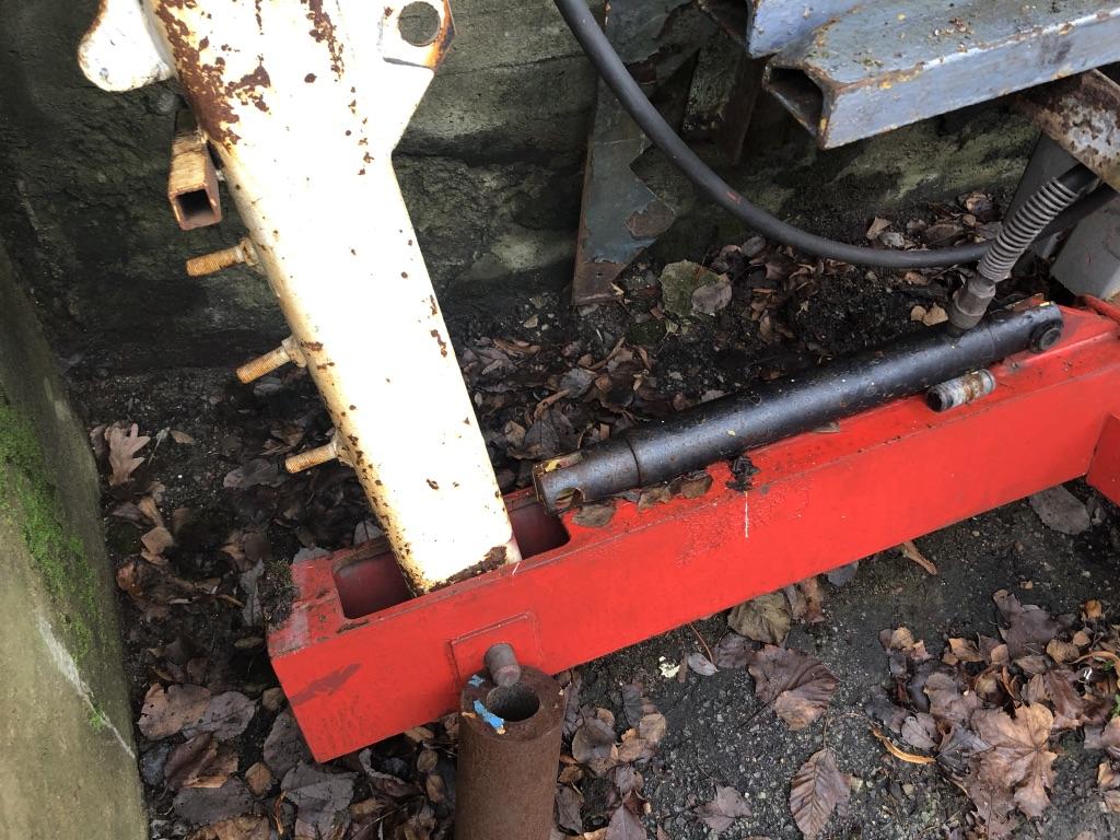 Riktbalk - Rikbalk med tillbehör | Blinto auktioner