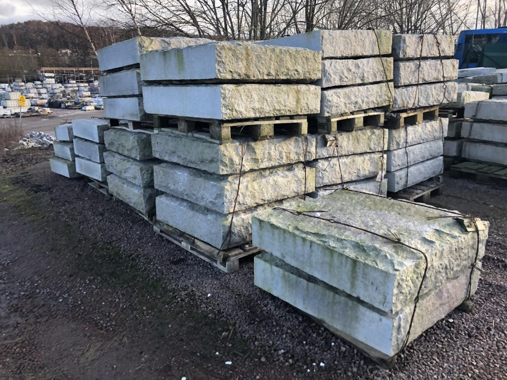 Blockmur Granit - #7 Blockstensmur Avslut grå 1000mm | Blinto auktioner