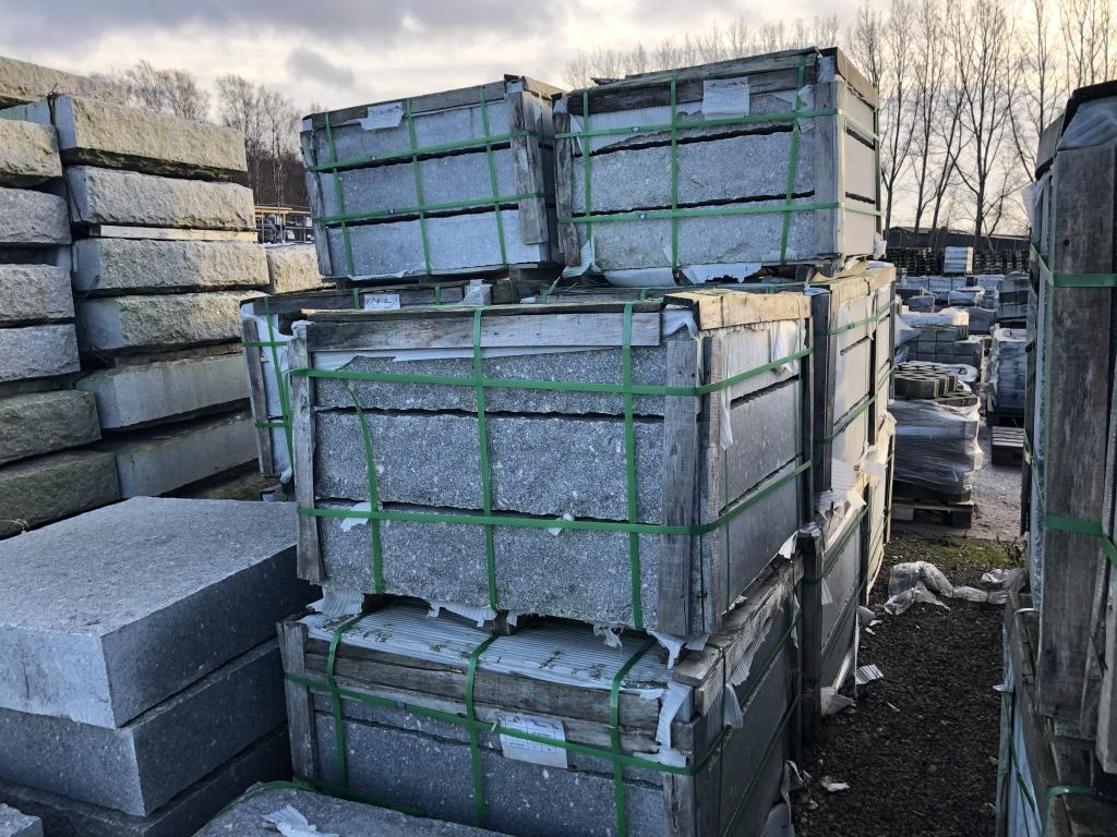 Blockmur Granit - #3 Blockstensmur grå 1000mm | Blinto auktioner