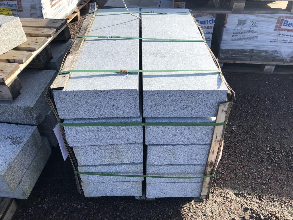 Blocksteg Granit - Blocksteg Granit - 1000x330x140mm | Blinto auktioner