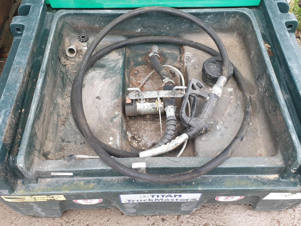 Titan truckmaster - Titan truckmaster | Blinto auktioner