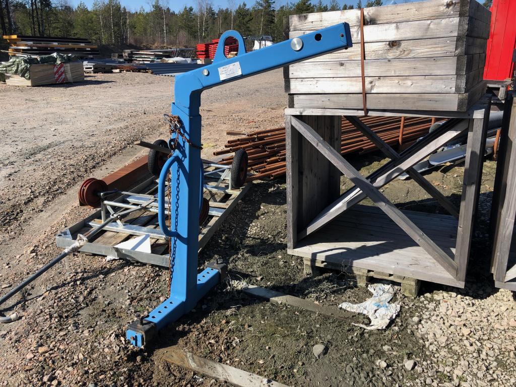 Lyftok med gafflar - Lyftok | Blinto auktioner