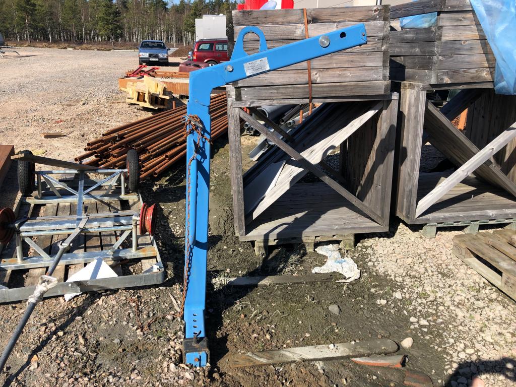 Lyftok med gafflar - Lyftok | Blinto auktioner