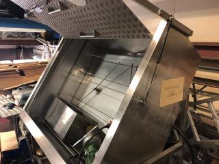 Tvättvask - Tvättvask - Syra fast rostfritt med aluminium lucka | Blinto auktioner