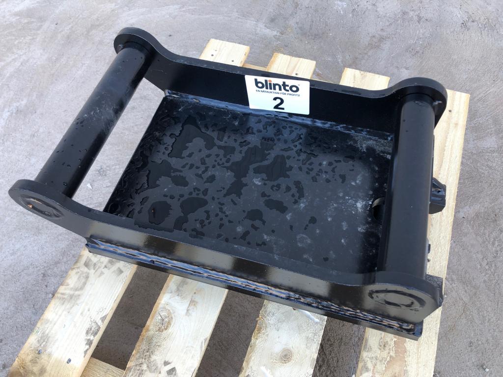 Adapter - Adapter S50/S40 | Blinto auktioner