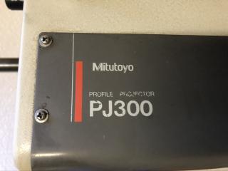 Profilprojektor - Mitutoyo PJ300 | Blinto auktioner