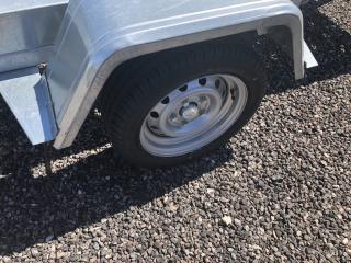 Tippbart biltranspor - Tippbart biltransportsläp | Blinto auktioner