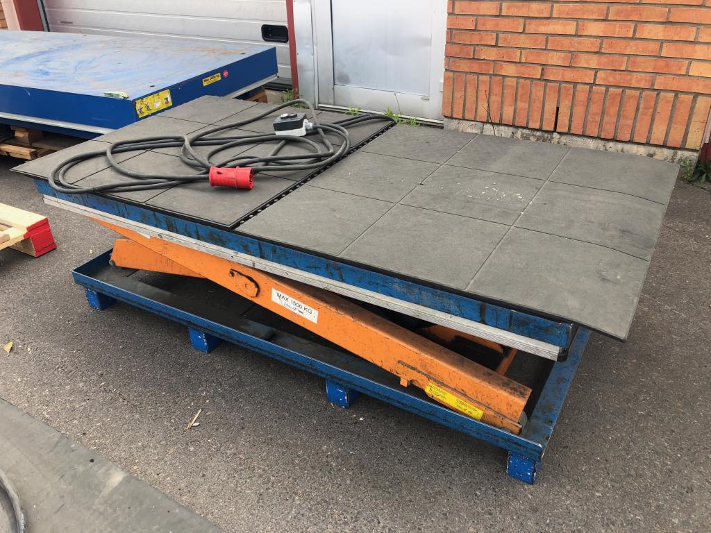 Lyftbord - Edmo lift | Blinto auktioner