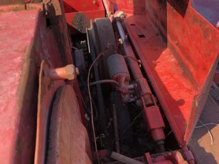 Exakthack - Taarup 106 B | Blinto auktioner