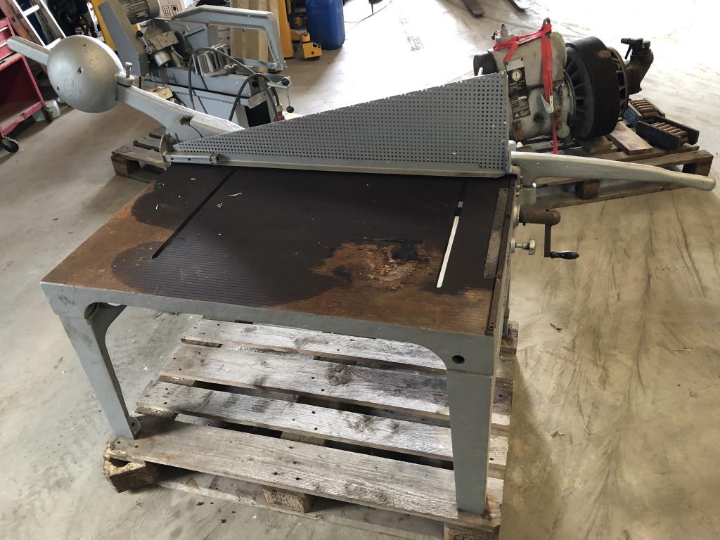 Sax - Slagsax LUNA | Blinto auktioner