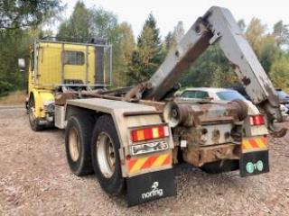 Krokbil - Scania P112 | Blinto auktioner