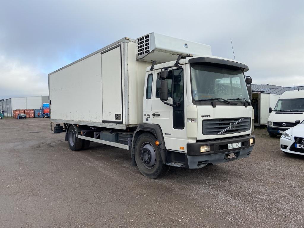 Volvo FL 220 - Volvo FL 220 | Blinto auktioner