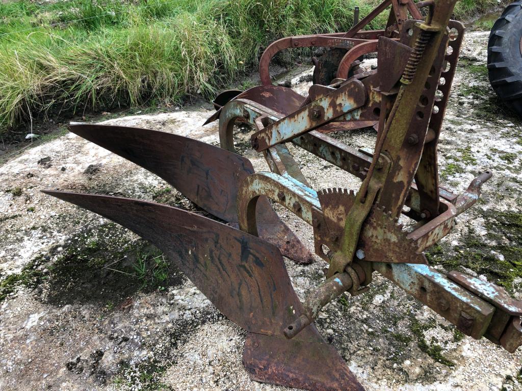 Plog - Fiskars Plog 2-Skärig | Blinto auktioner