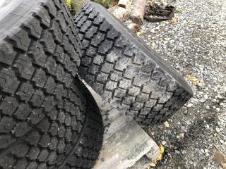 Lastmaskins däck - Continental HTL1 | Blinto auktioner