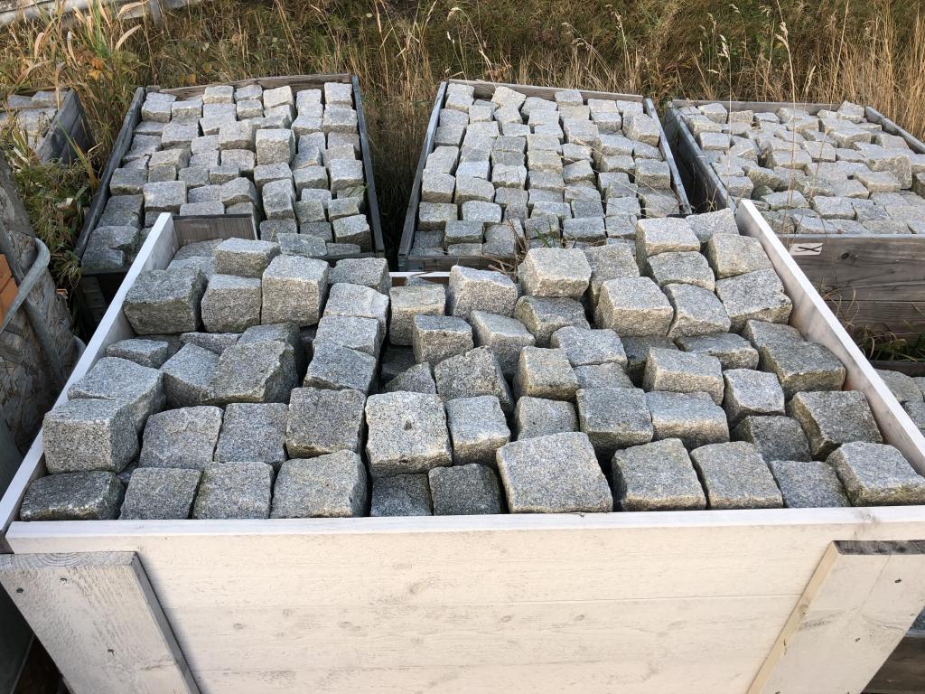 Kullersten - Kullersten ca 10 ton | Blinto auktioner