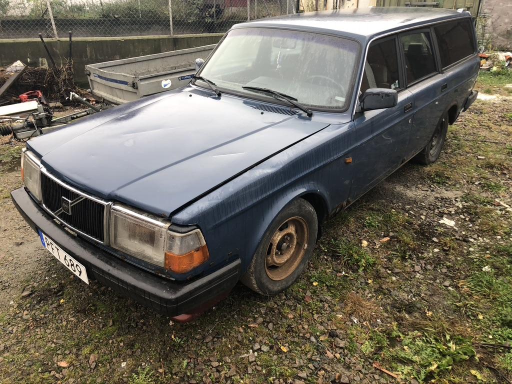 Volvo 245 - Volvo 245 sista årsmodellen | Blinto auktioner