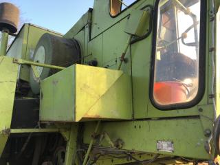 Tröska - Claas Dominator 80 | Blinto auktioner