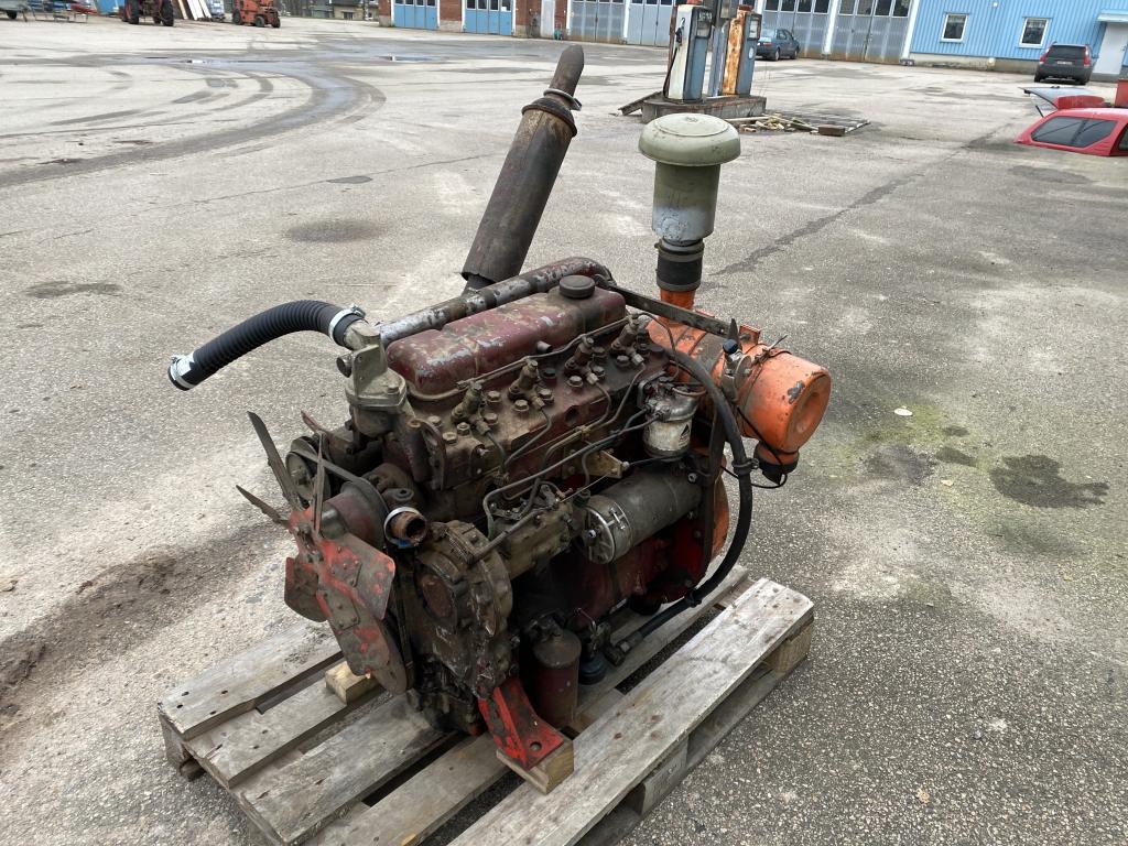 Dieselmotor - Perkins 4-236 | Blinto auktioner