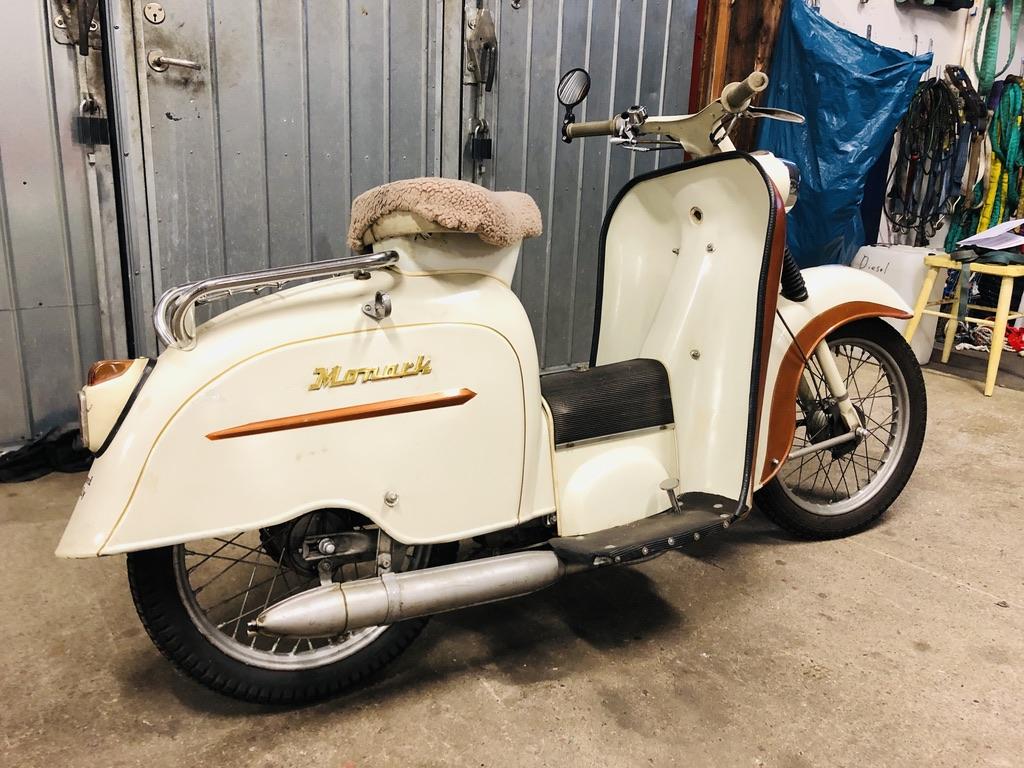 Veteranmoped - Monark Monarscooter | Blinto auktioner