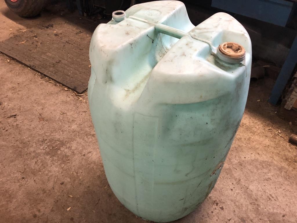 Tomfat - 5st plastfat | Blinto auktioner