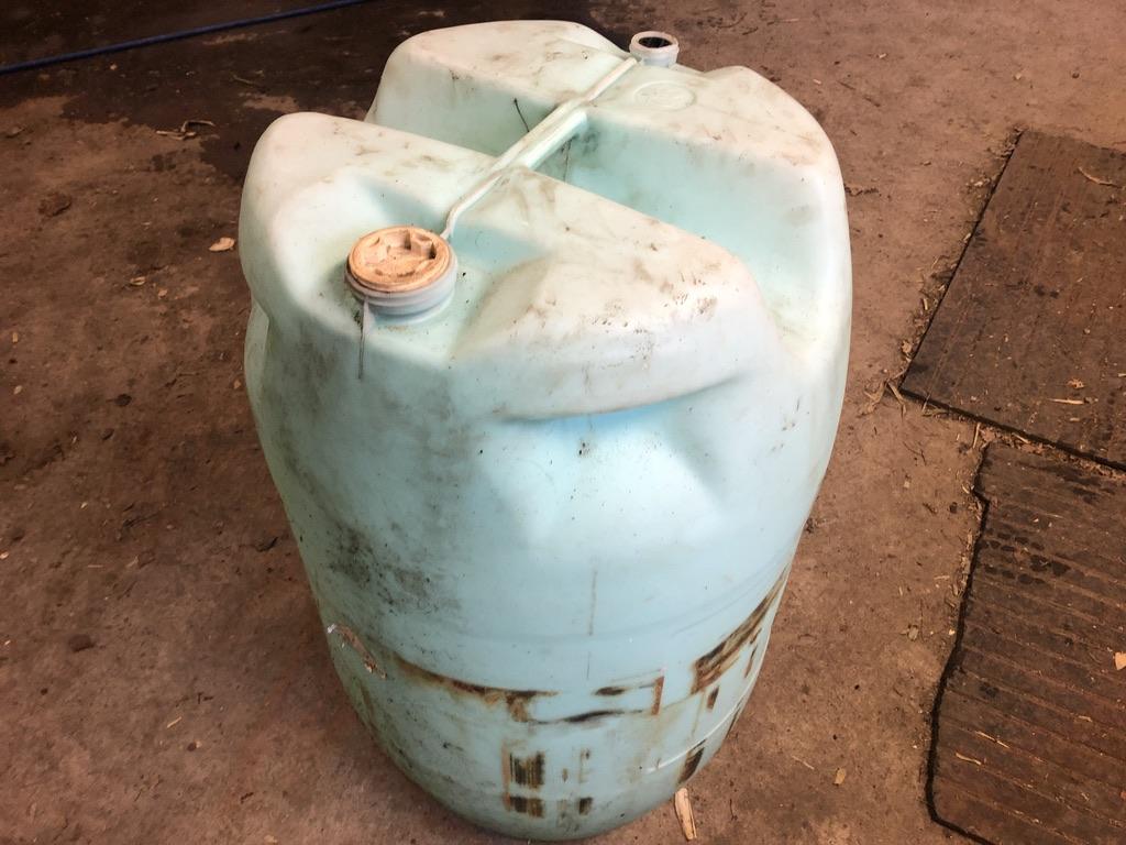 Tomfat - 5st plastfat | Blinto auktioner