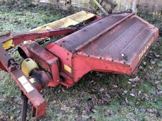 Slåtterkross - Taarup 305 | Blinto auktioner