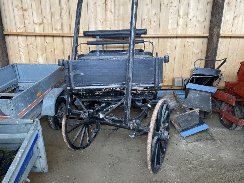 Hästvagn - Trilla | Blinto auktioner