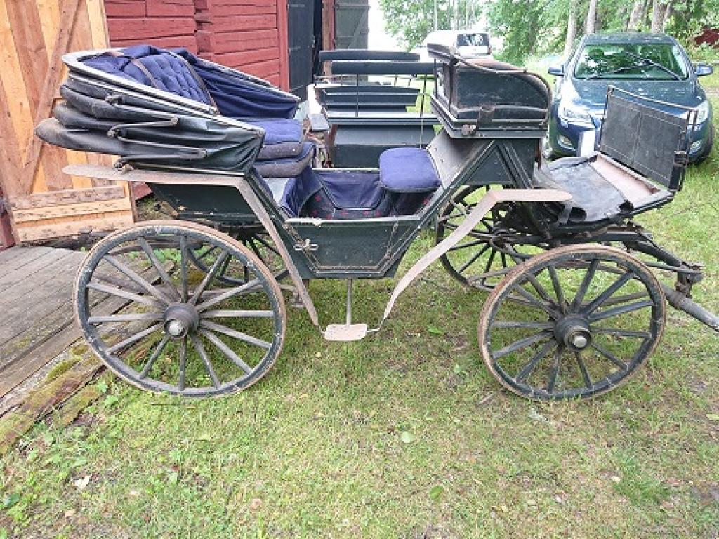 Vagnar & slädar mm - Unik samling av vagnar och slädar | Blinto auktioner