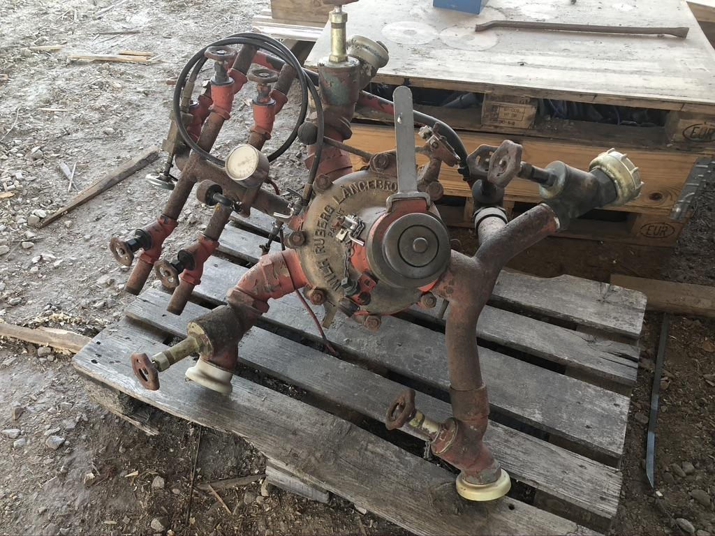 Brandspruta - Wilh Ruberg Långebro, brandpump | Blinto auktioner