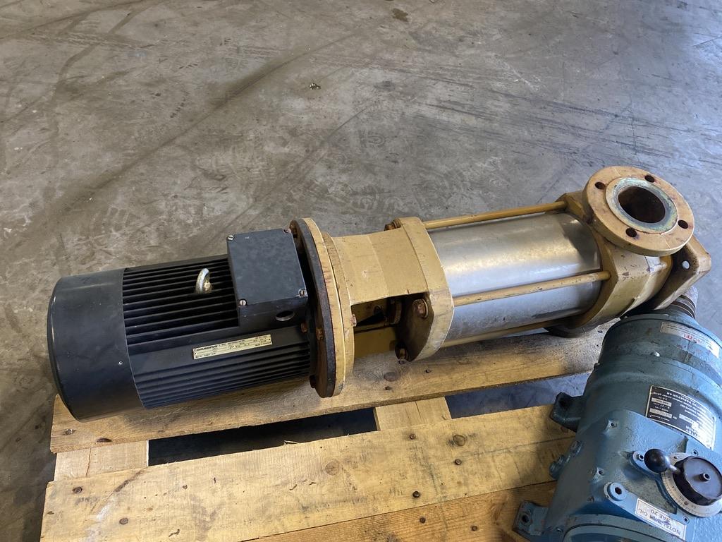 VattenPump med elmotor - Grundfos vattenpump med elmotor | Blinto auktioner