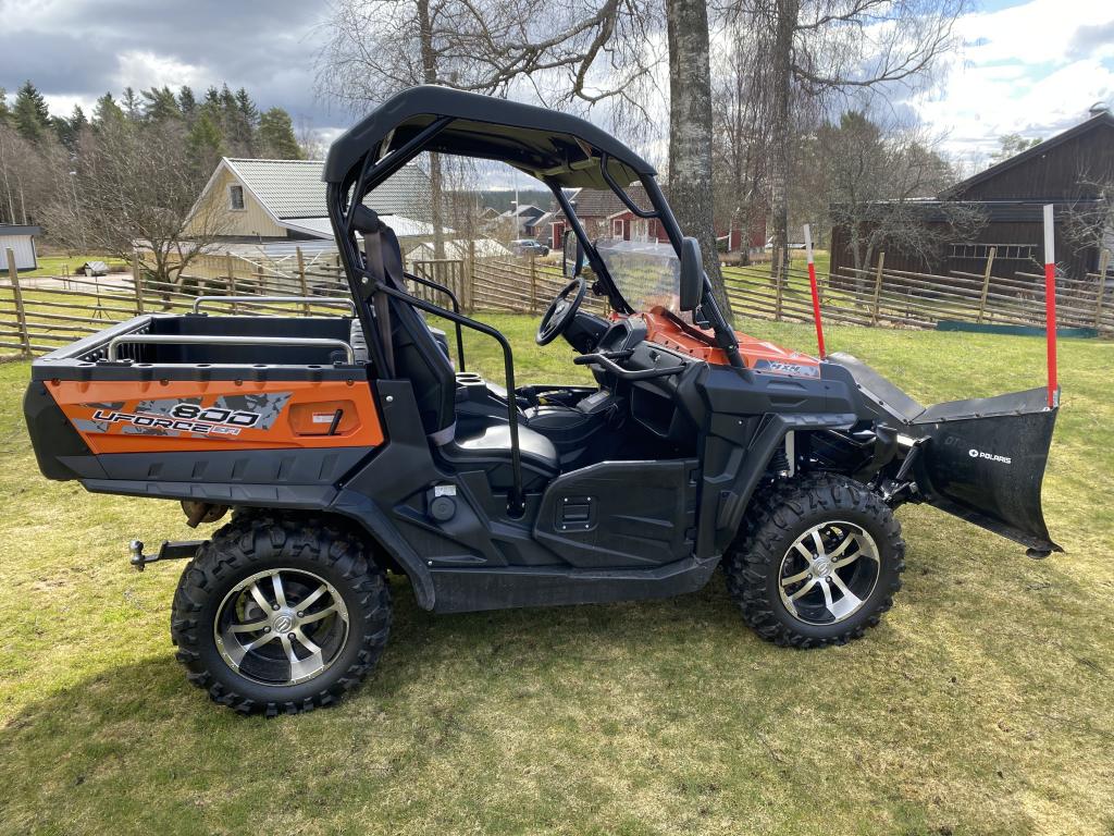UTV - CF Moto U Force 800 | Blinto auktioner