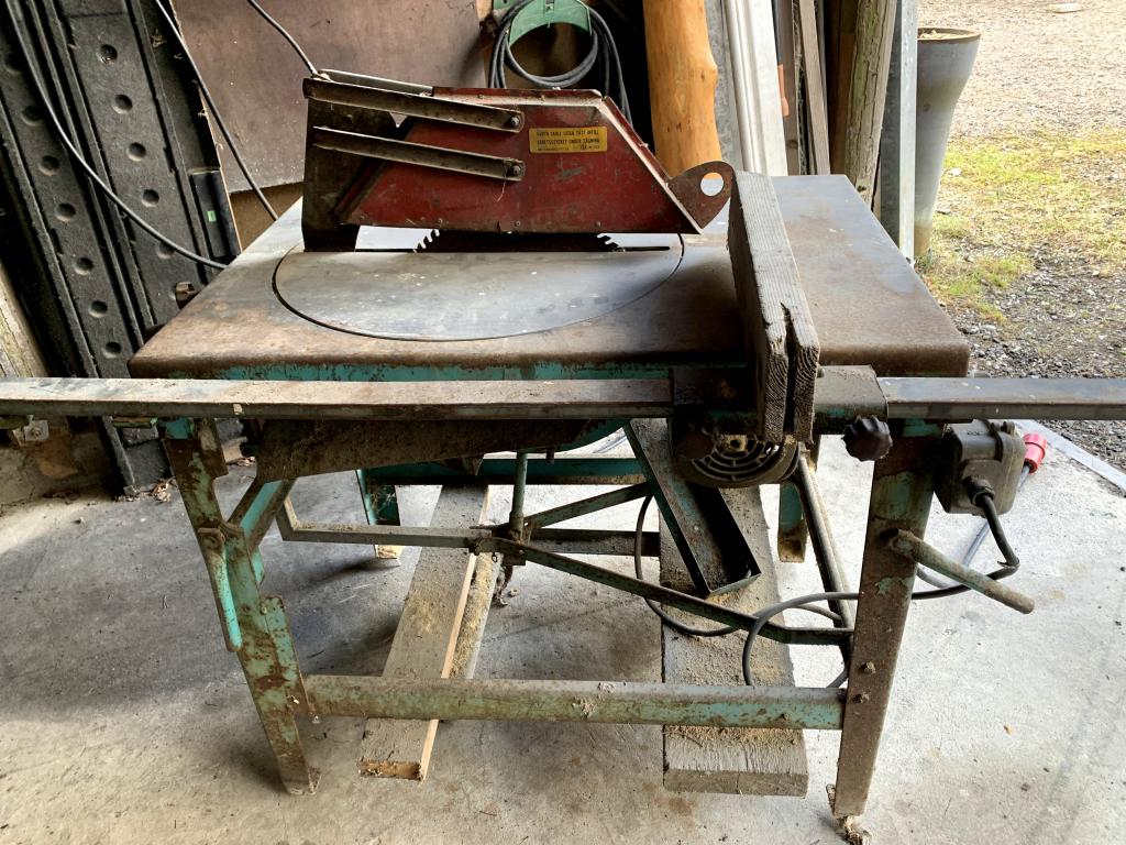 Gjerdesåg - Gjerdesåg | Blinto auktioner