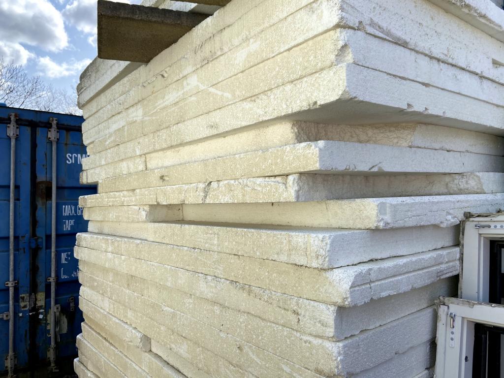 Cellplast - 80mm cellplastskivor, 120st | Blinto auktioner