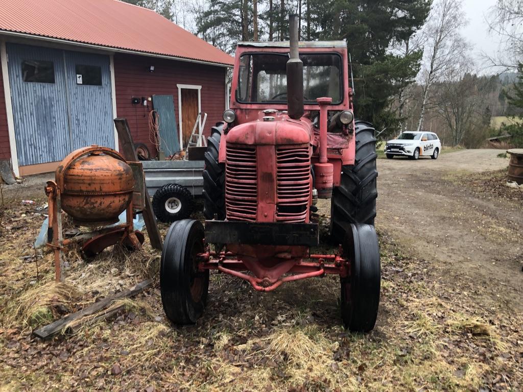 Traktor T55 - Volvo BM T55 | Blinto auktioner