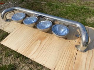 Ljusbåge Scania - Rostfri Ljusbåge Scania med extraljus | Blinto auktioner