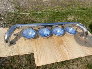 Ljusbåge Scania - Rostfri Ljusbåge Scania med extraljus | Blinto auktioner