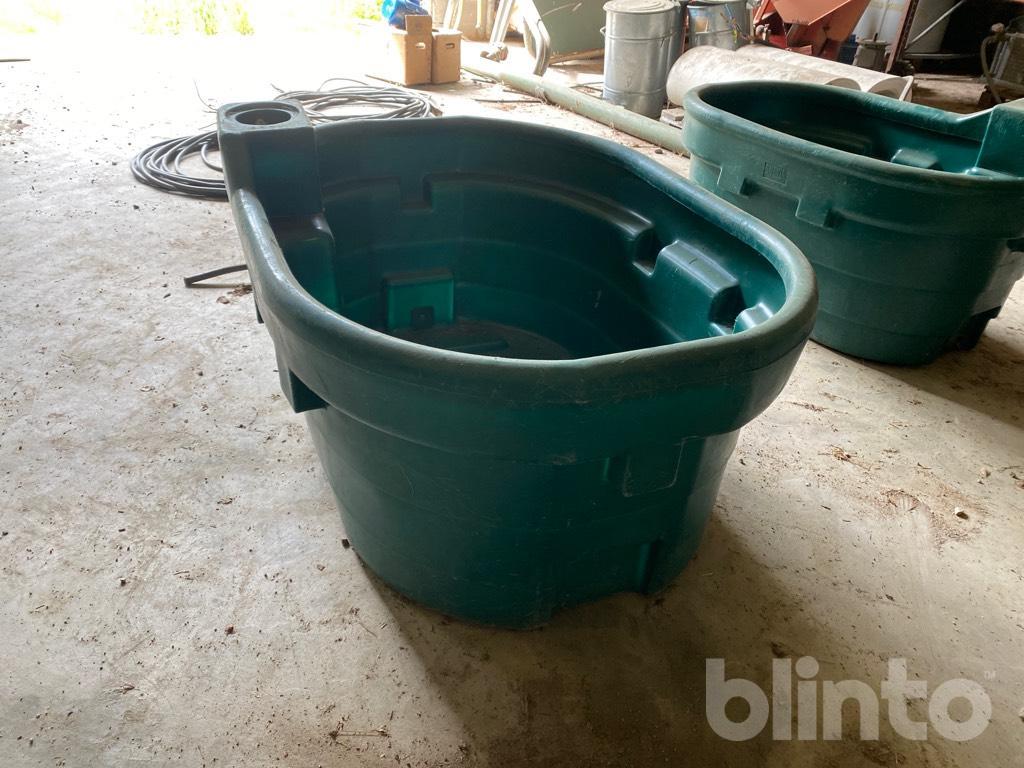 Vattenbalja - Suevia 600 liter | Blinto auktioner