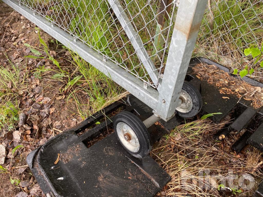 Grind - Rullgrind | Blinto auktioner