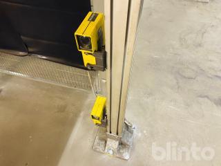 Robotcell - ABB Svetsrobot med Lägesställare | Blinto auktioner