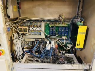 Robotcell - ABB Svetsrobot med Lägesställare | Blinto auktioner