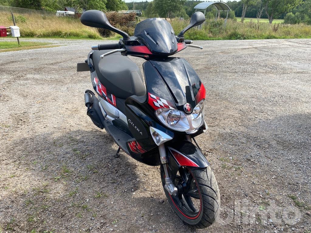 Moped - Gilera Runner | Blinto auktioner