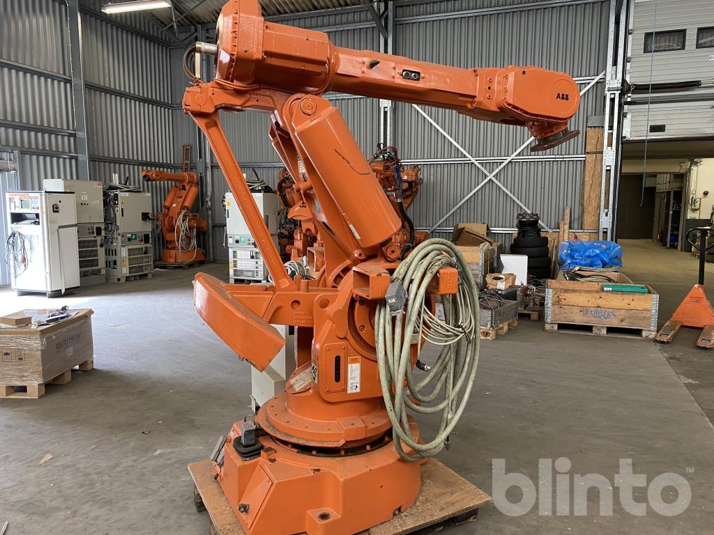 ABB - Industrirobot IRB 6400/2,4 - 120 | Blinto auktioner