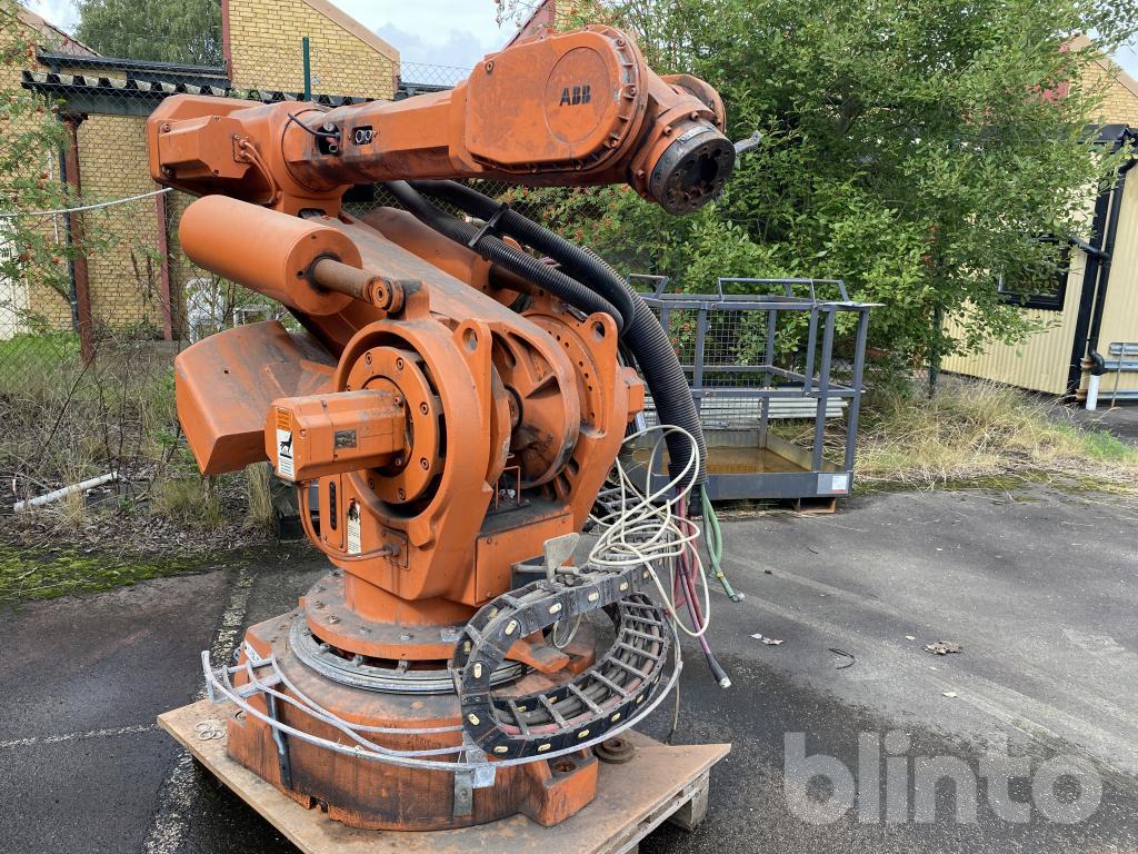 ABB - Industrirobot IRB 6400/2,4 - 120 | Blinto auktioner